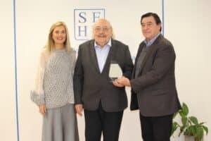 Dr Enric Carreras awarded the 4th Antonio Raichs Prize by the Spanish ...